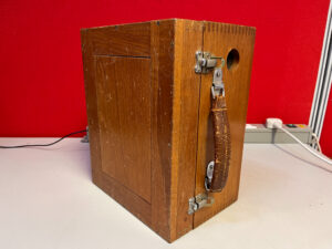 Cambridge Instrument Meter